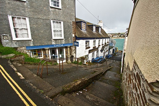 PHOTO: Down to the sea in Saint Mawes Cornwall