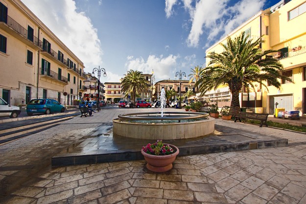 PHOTO: City Center in Pozzallo Sicily