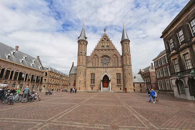 PHOTO: The Binnenhof in The Hague, Netherlands